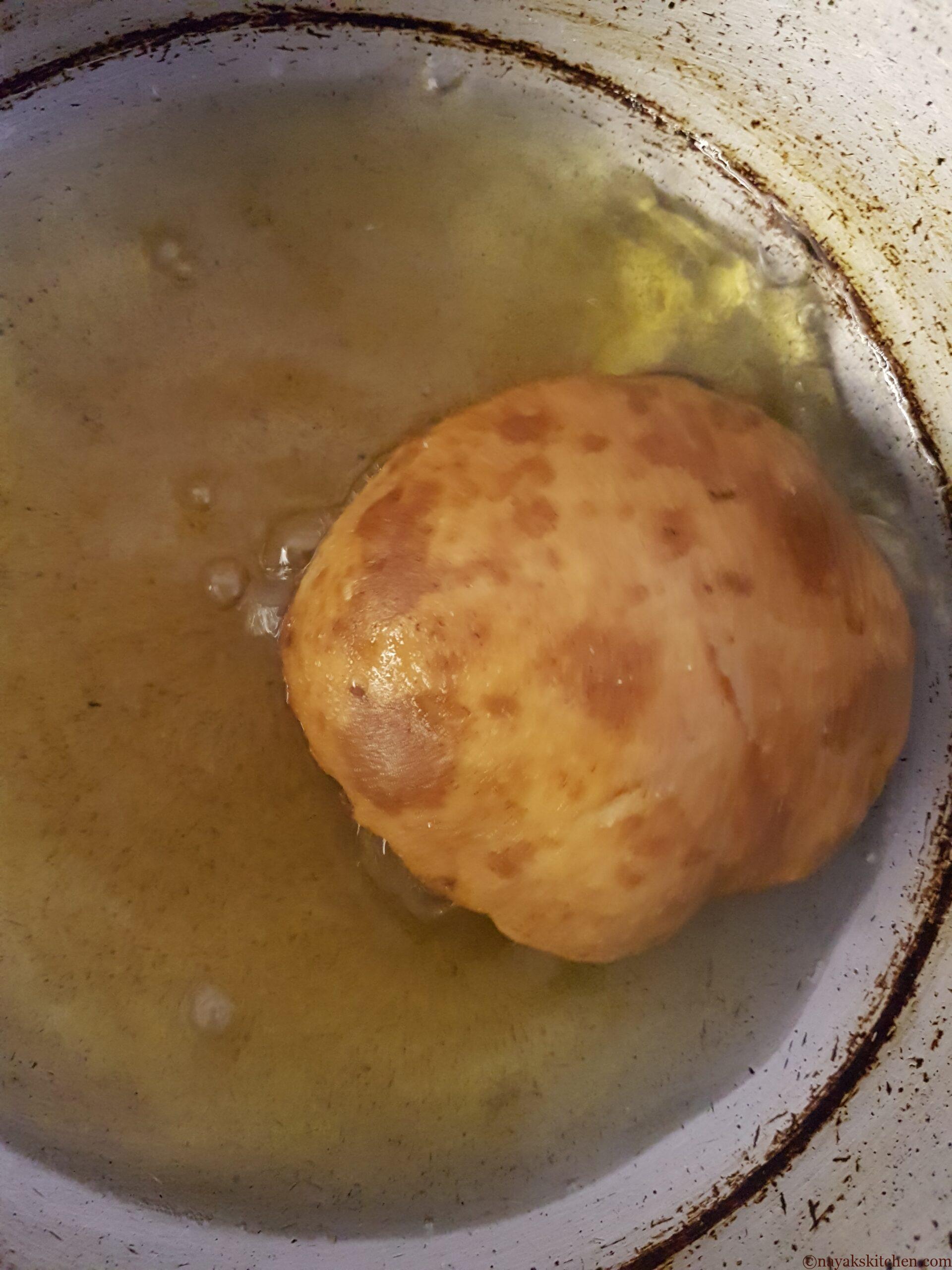 Goan Banana Buns - nayakskitchen - Your Own Pakshala